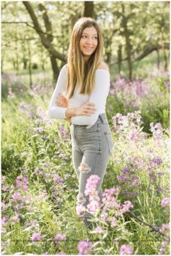 Spring Flowers Senior Pictures | Nebraska Senior Photographer ...